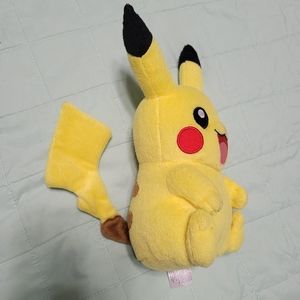 Hasbro | Toys | Pika Pika Pokmon Pikachu Plush Stuffed Animal | Poshmark